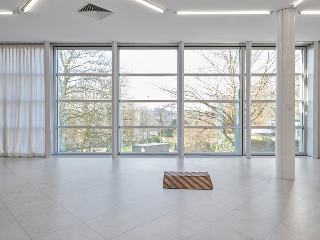 2025 PARK McARTHUR Contact M – Museum Abteiberg